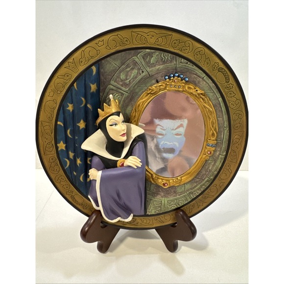 Disney | Wall Decor | Disney Evil Queen Magic Mirror On The Wall Relief ...
